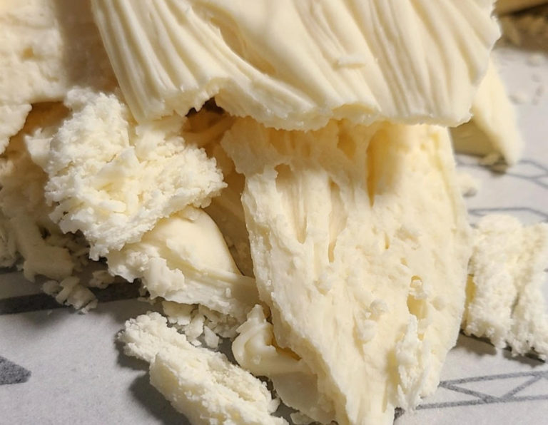 The Best Champagne Wax and Shatter in Colorado - The Lodge Cannabis